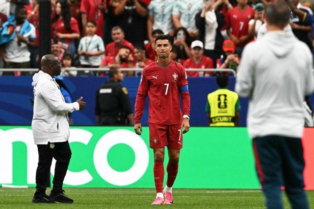 Kane double fires England World Cup bid as Ronaldo's Portugal stumble ...